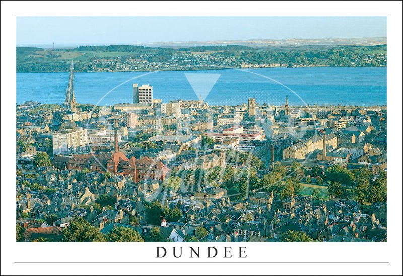 Dundee, from the Law Postcard (H SG) - Stirling Gallery