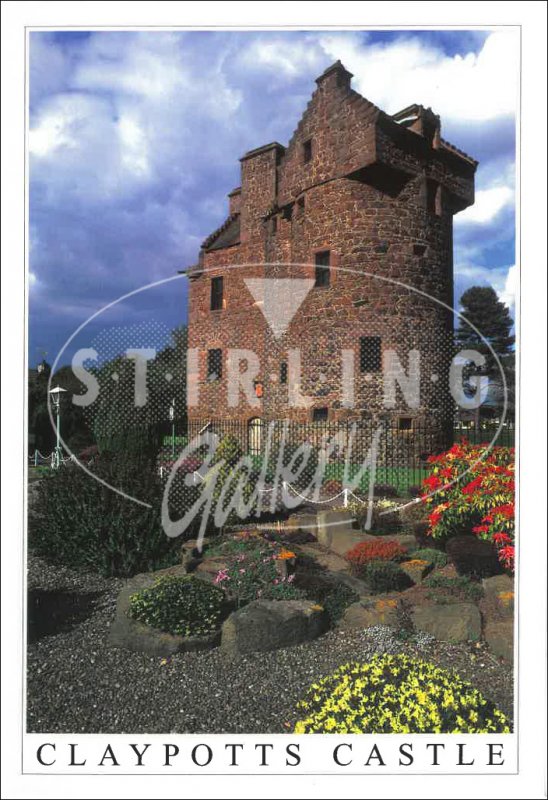 Claypotts Castle Postcard (V SG) - Stirling Gallery